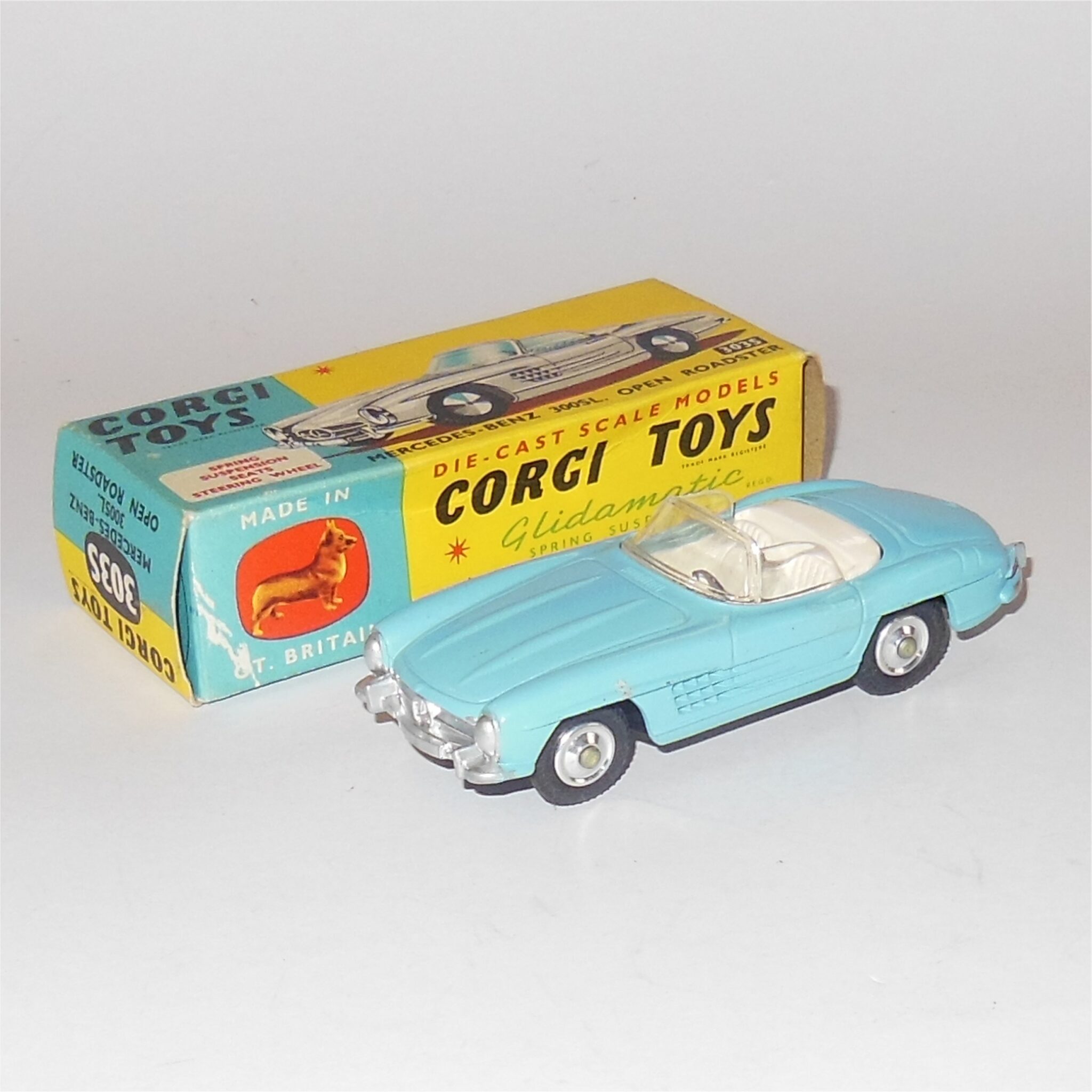 Corgi Toys 303S Mercedes Benz 330SL Open Roadster - Antique Toy World