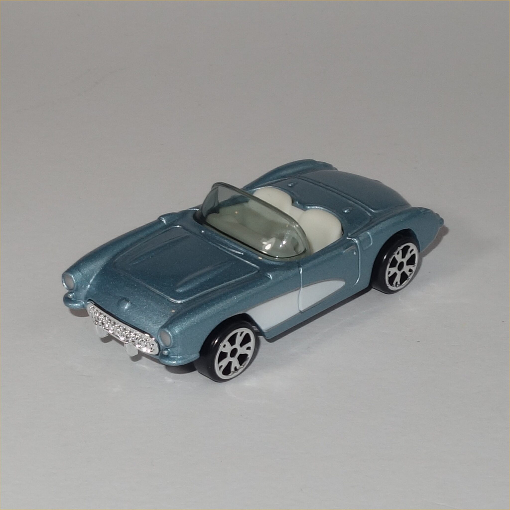 Matchbox Superfast #38 1957 Chevrolet Corvette Open Top Silver Blue ...