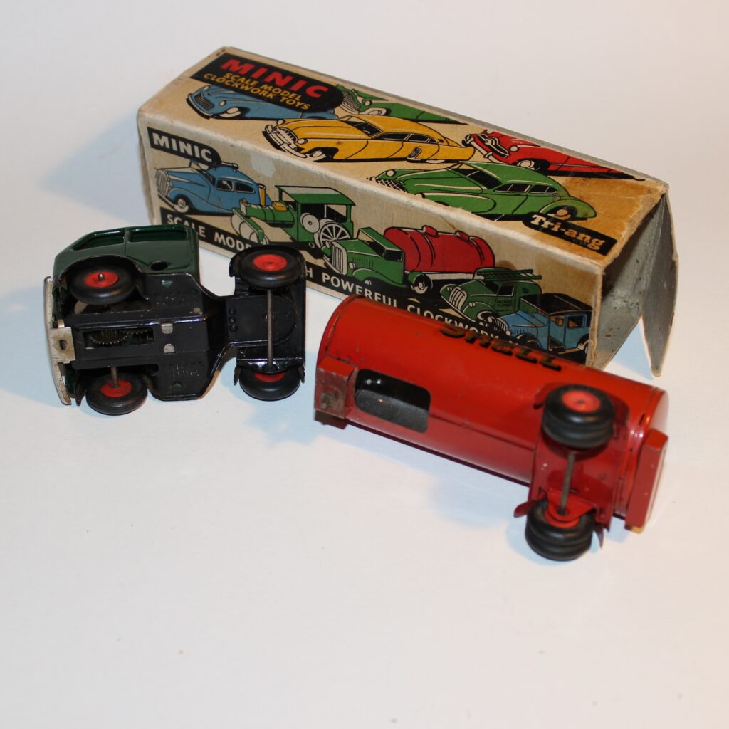 Triang Minic 31M Clockwork Minic Articulated Shell Tanker - Antique Toy ...