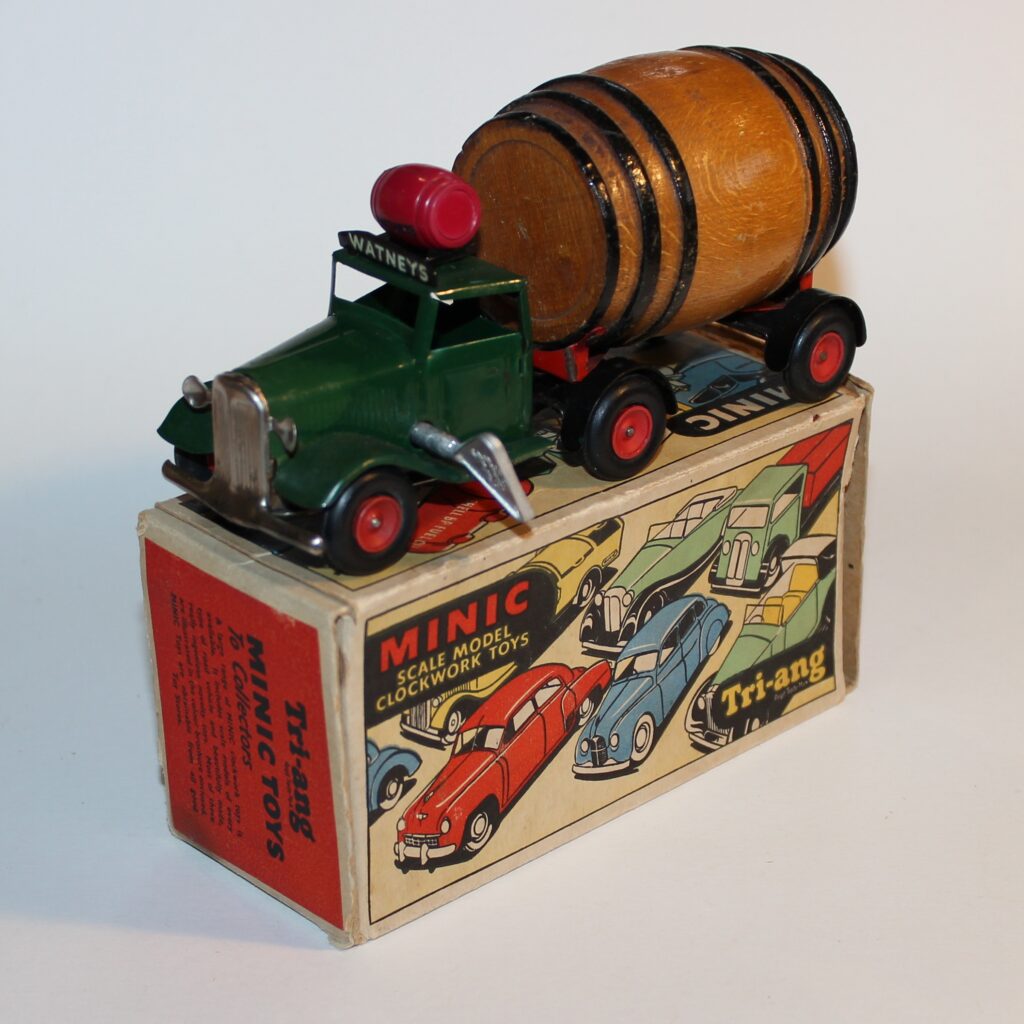 Triang Minic 119M Clockwork Watney Barrel Lorry with Box - Antique Toy ...